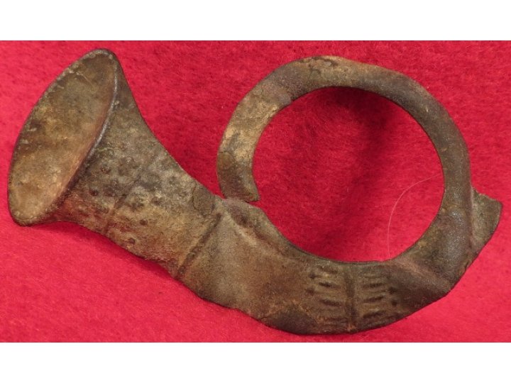 US Infantry "Hunting Horn" Hat Insignia