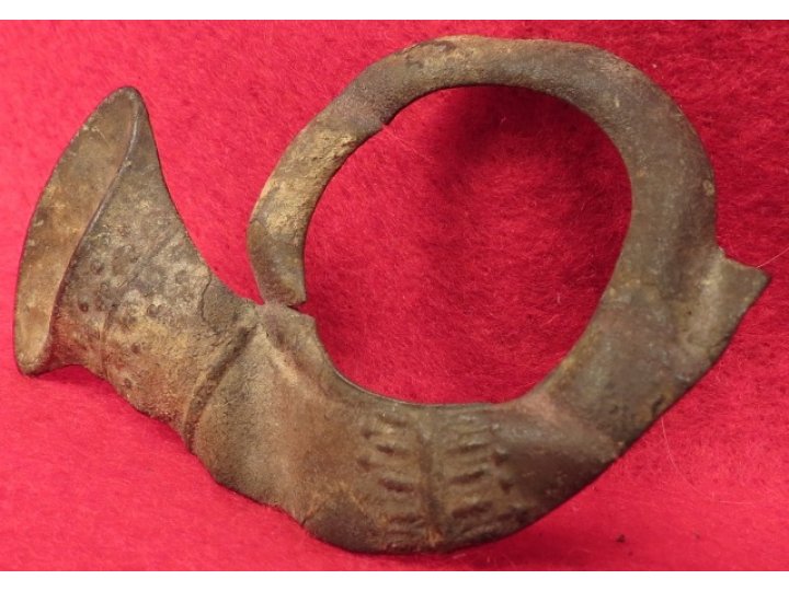 US Infantry "Hunting Horn" Hat Insignia